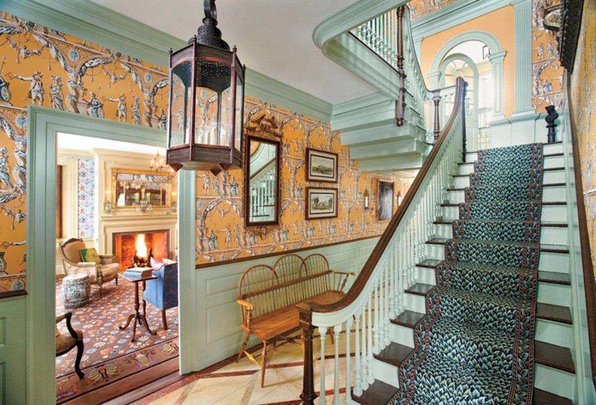 The Charm of Georgian Colonial Materials: All The Things You Need to Know